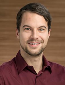 Mathias Dangl - WEB ein Investment, das Spaß macht